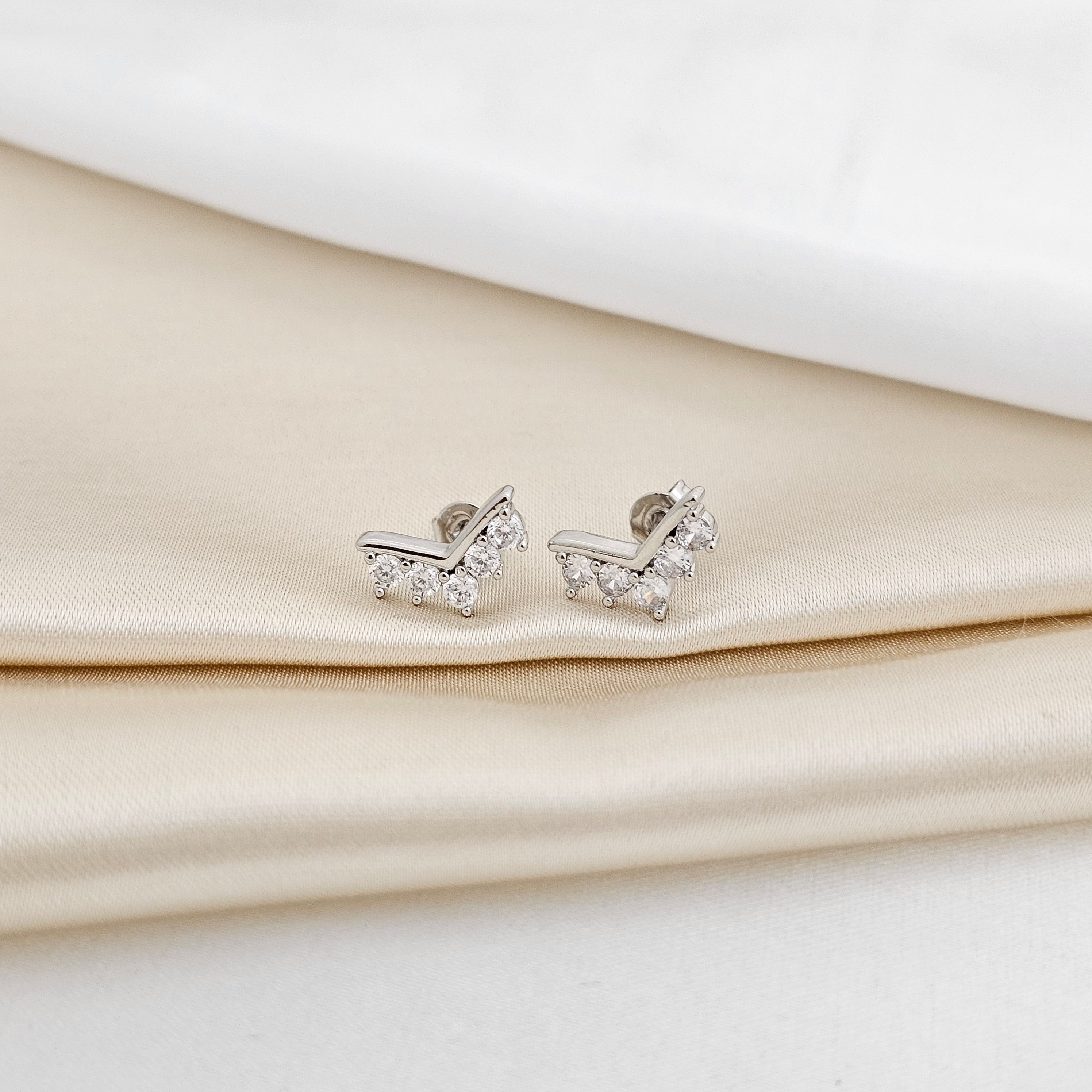 TOPO V CIRCONIAS PLATEADO RF K2045 – Kantica